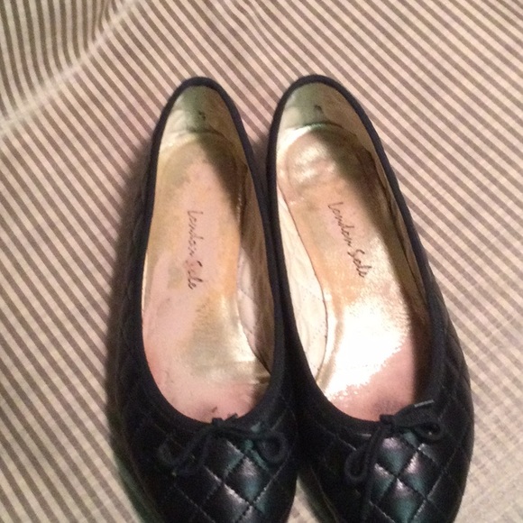 London Sole | Shoes | London Sole Black Quilted Ballet Flat | Poshmark